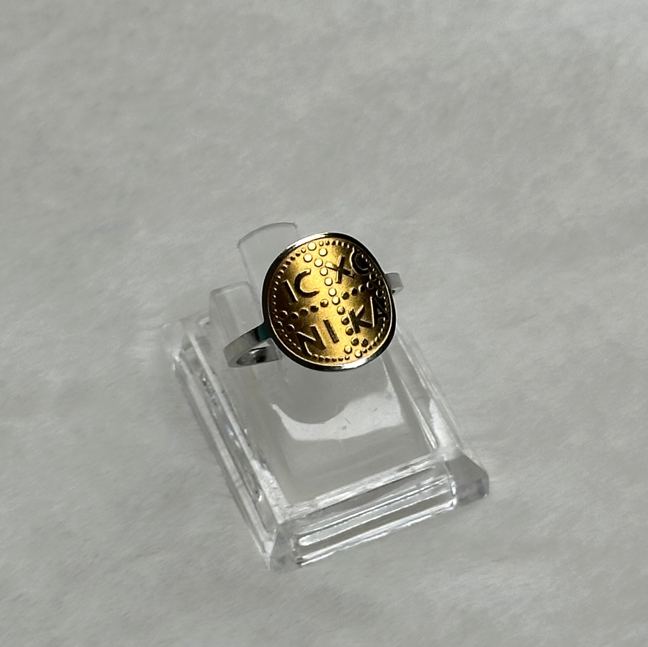 IC.XC. Ring – Joaillerie Cy